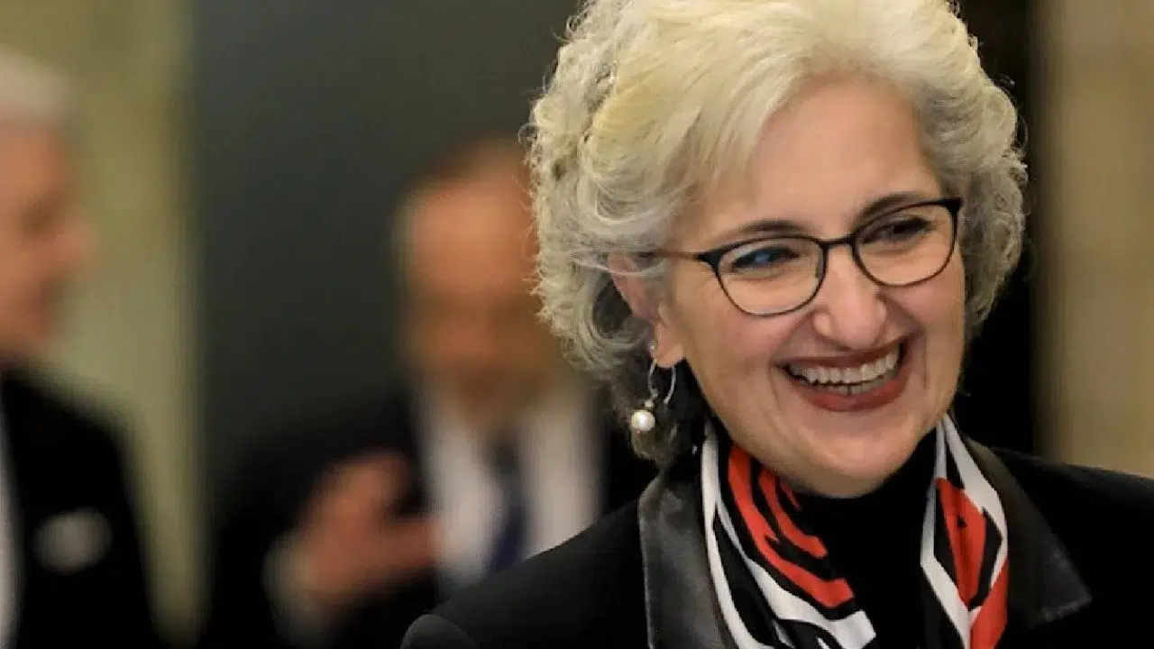 إستبيان وزارة التربية حول جنس الطالب..بلبلة نيابية وشعبية - Voice of ...